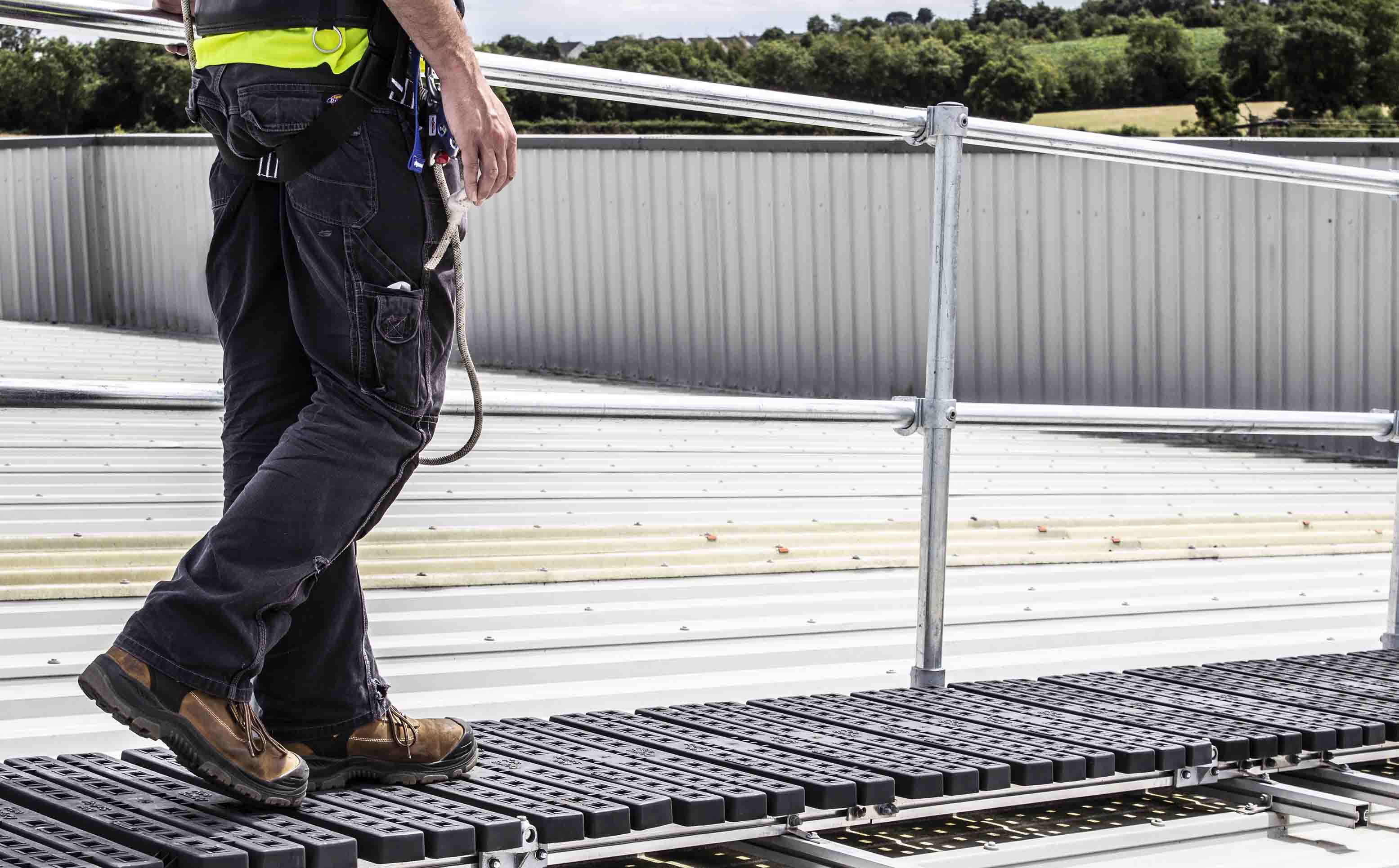 Safe Access Work Platforms & Rooftop Walkways - Kee Safety
